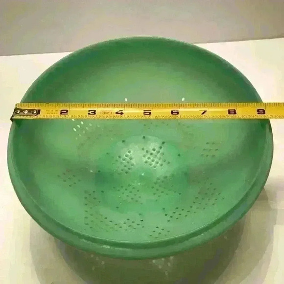 Tupperware | Kitchen | Vintage Tupperware Green Colander | Poshmark